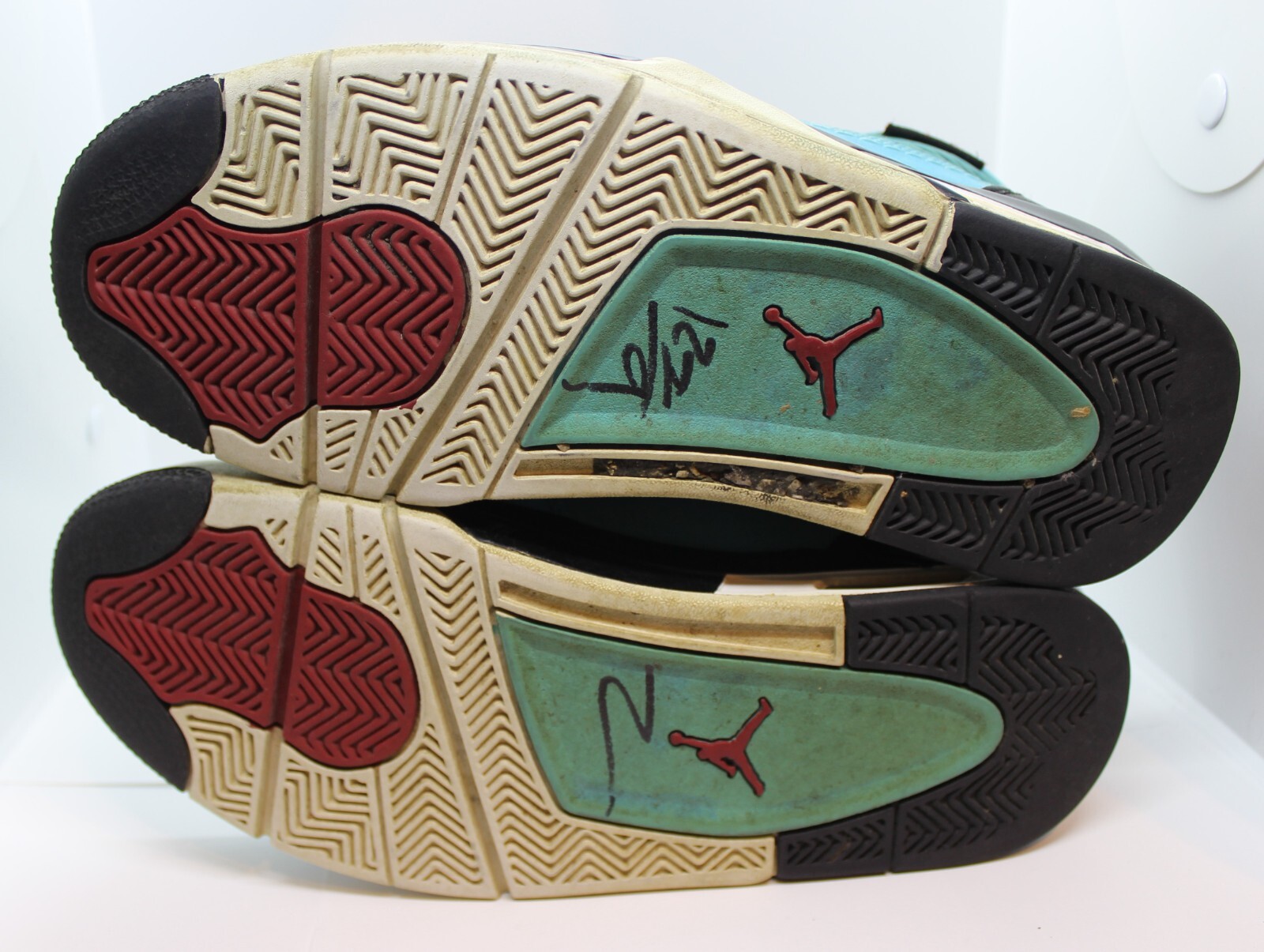 NIKE AIR JORDAN FLIGHTCLUB 80'S GAMMA BLUE-GYM RED-BL… - Gem