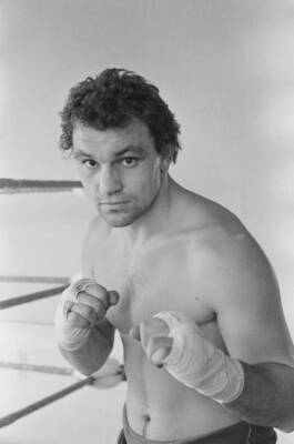 British Heavyweight Boxer John L Gardner 1978 OLD PHOTO | eBay