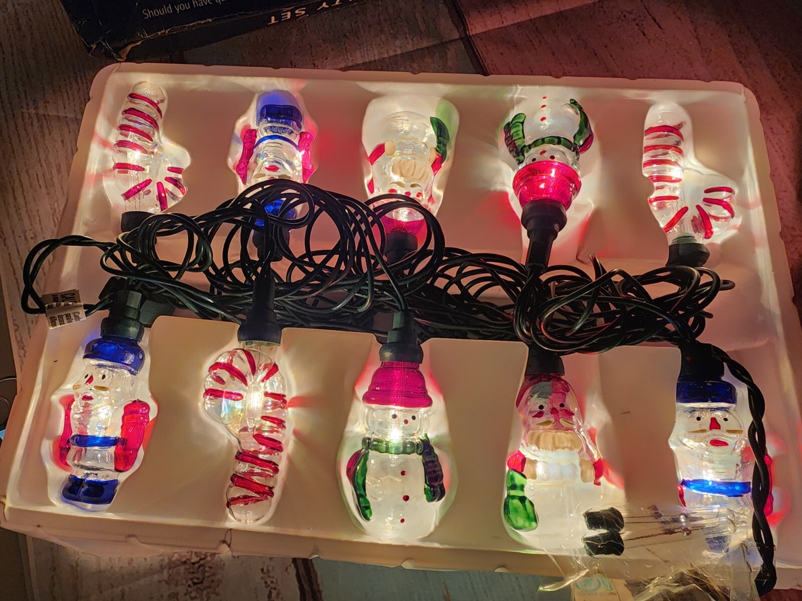 CHRISTMAS STRING ASSORTED 10 GLASS FIGURAL LIGHT BULBS NOVELTY SET ...