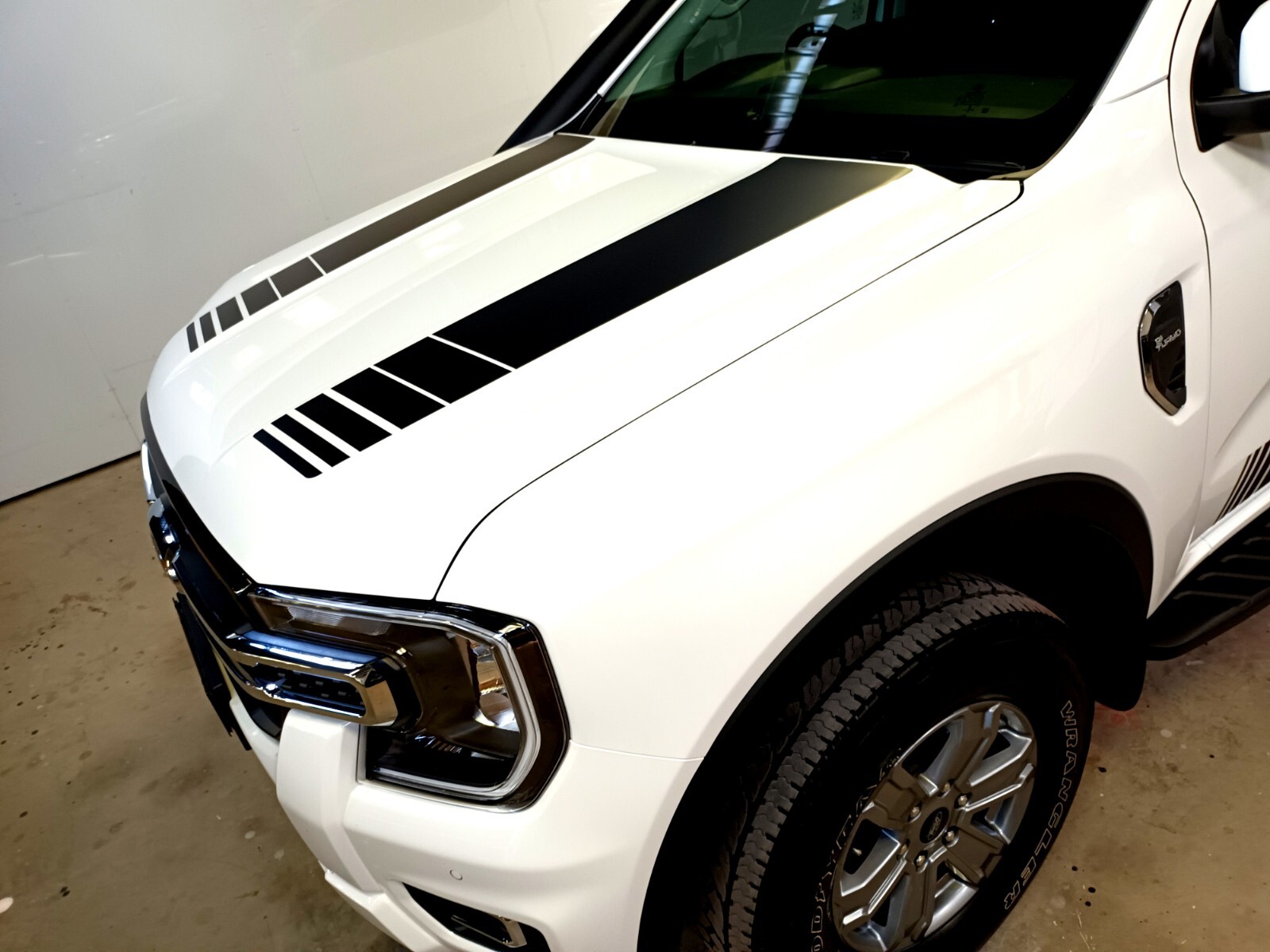 AM Bonnet stripes decals stickers fits 2022 - 2025 Ford Ranger Everest ...