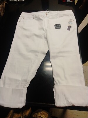 Inc Boyfriend Slim Tech Fit White Capris Size 20W | eBay