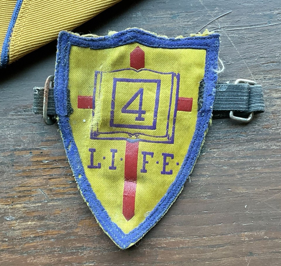 WW2 US Signal Corps L-I-F-E 47 Overseas Cap & Armband Colors Bearers | eBay