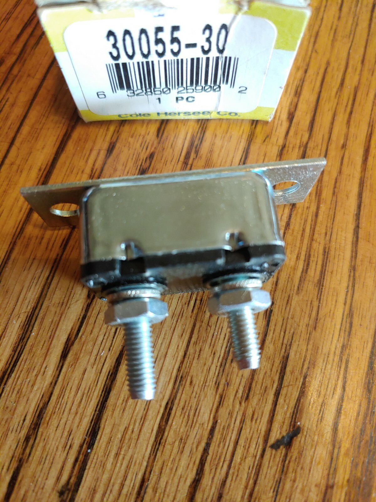Cole Hersee 12v 30a Circuit Breaker 30055 | eBay