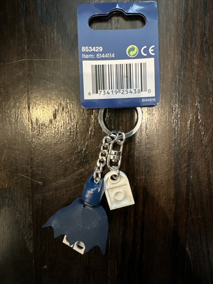 LEGO DC Universe™ Batman™ Keychain 853429 Keychain Figure 6144114 | eBay