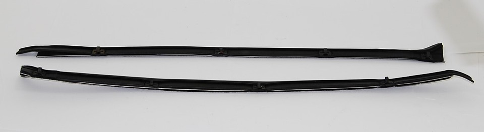 Front Inner Door Window Scraper With 4Qty Lt/Rt Clips Fits Volkswagen ...