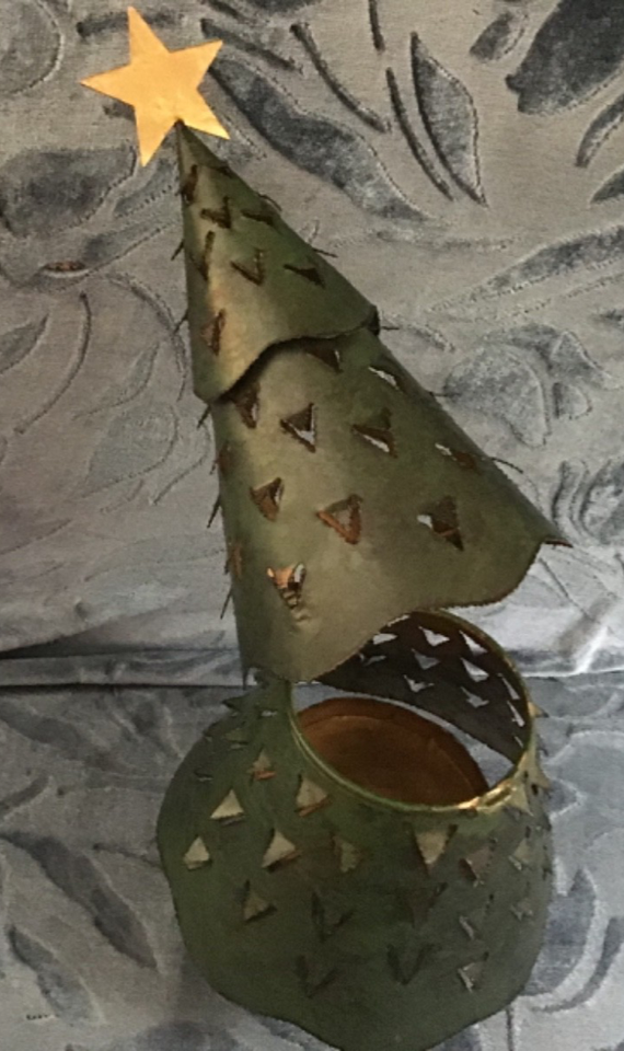VTG. 17 inch Green Metal Christmas Tree with Yellow Star opens to hold ...