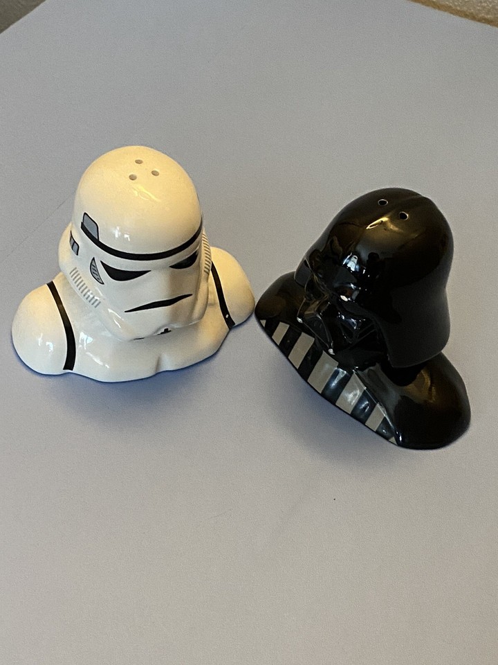 Star Wars Darth Vader and Stormtrooper Sculpted Salt and Pepper Set | eBay