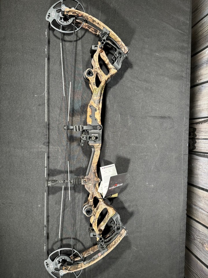 BOWTECH CARBON ONE X...RH MOSSY OAK...70# | eBay
