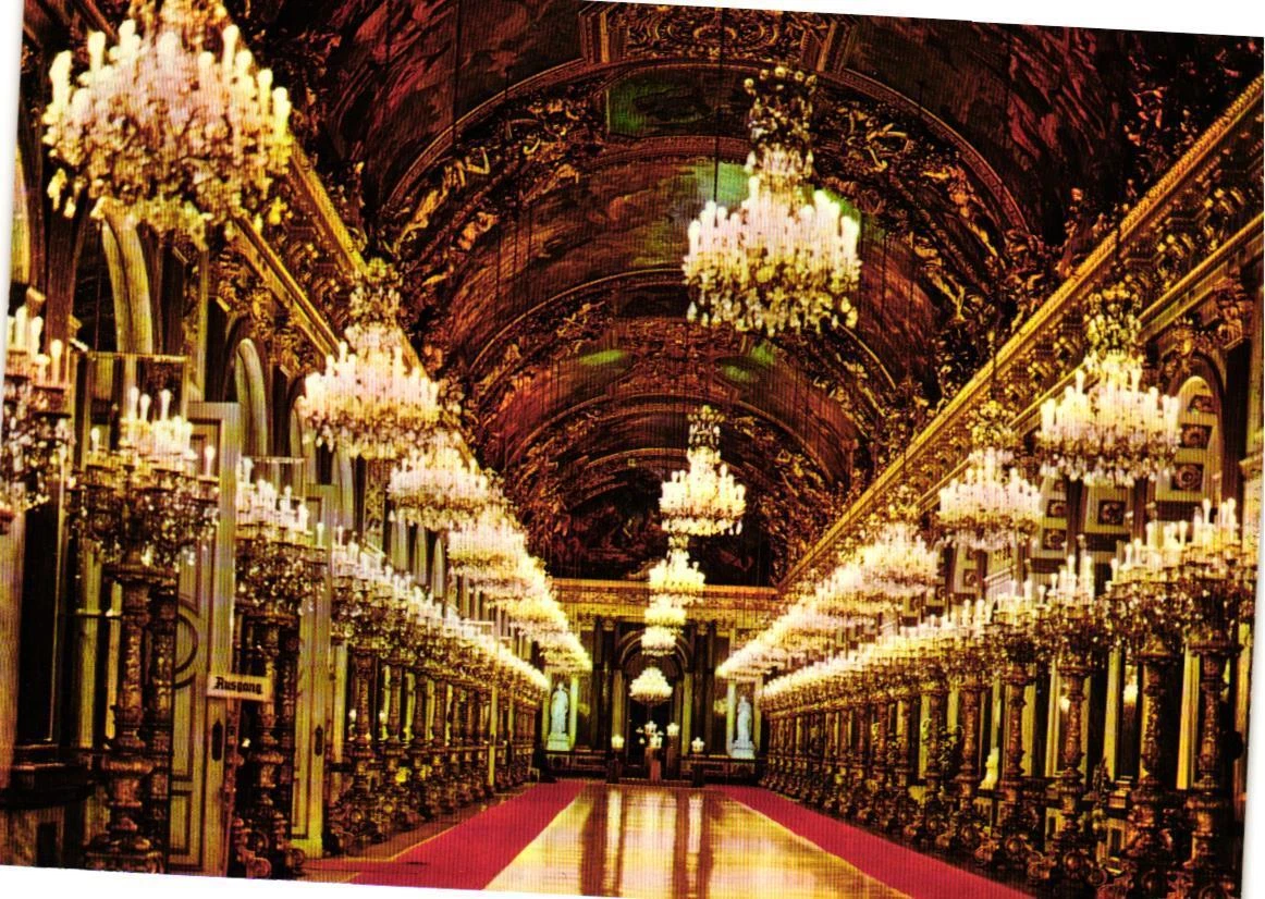 Royal Castle Hallway