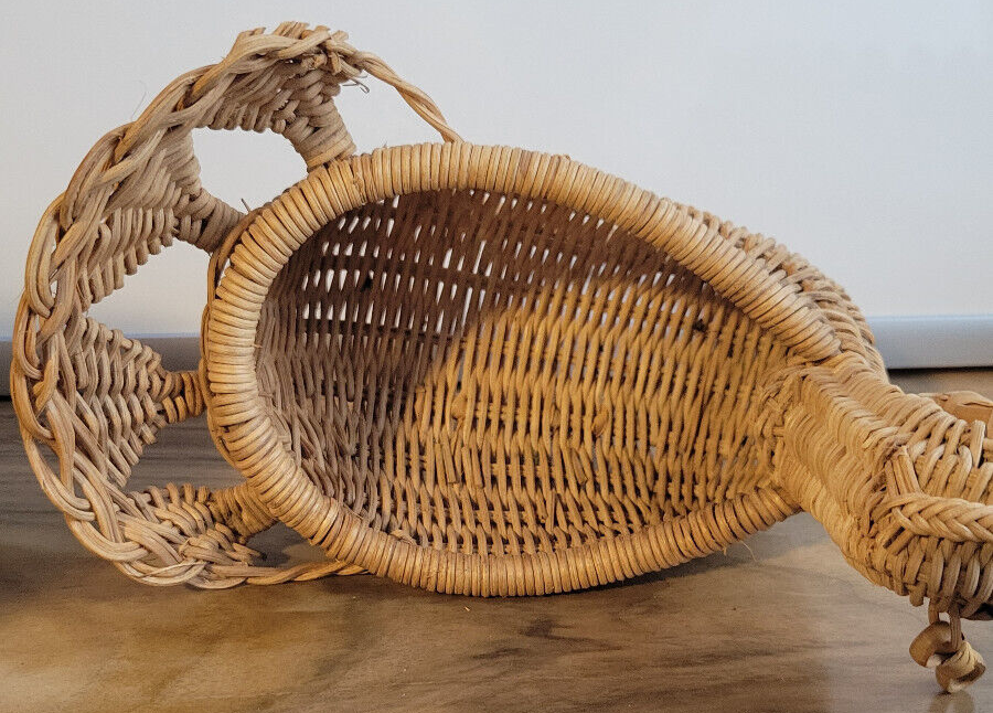 Vintage Wicker Bunny Rabbit Basket Easter Spring Farmhouse Boho Blue ...