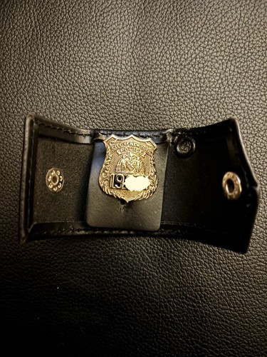 RARE OBSOLETE NYPD MINI COURTESY SHIELD WITH HOLDER | eBay