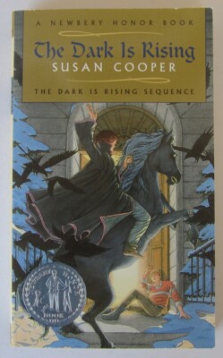 The Dark Is Rising (The Dark Is Rising #2) by Susan Cooper PB Collier ...