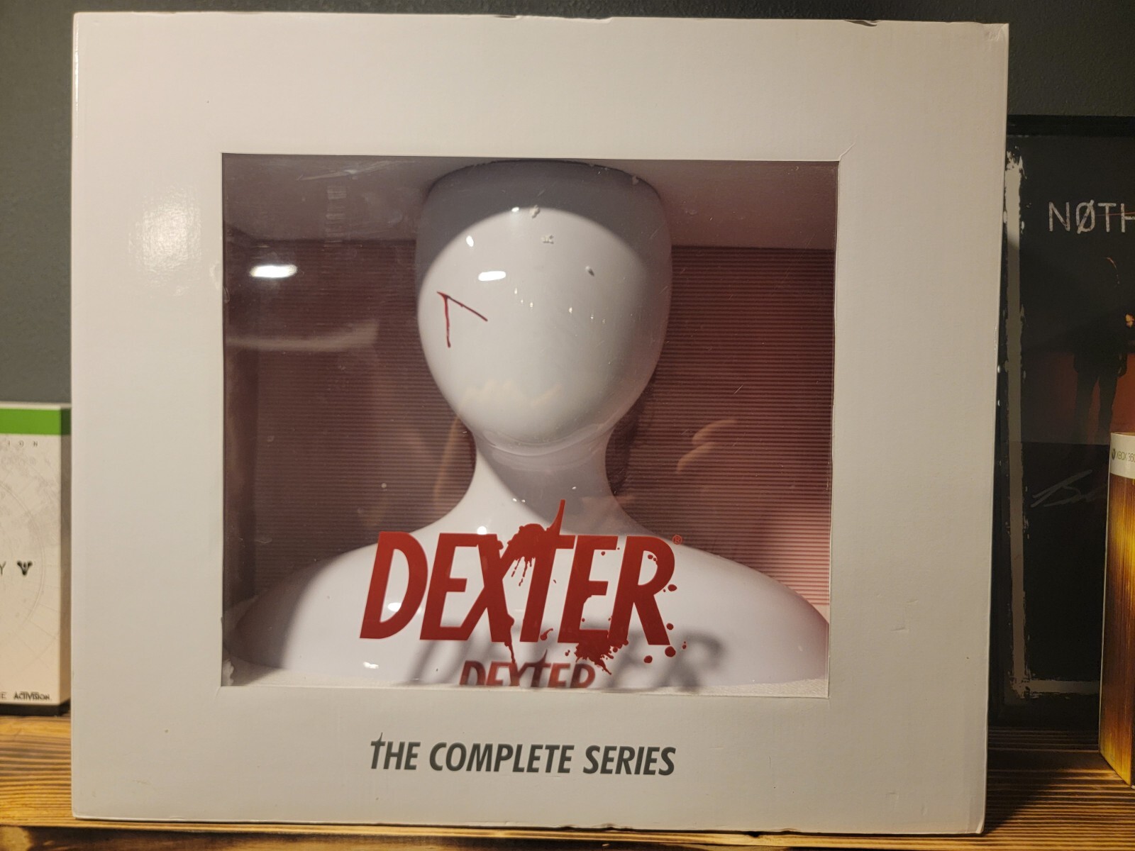 Dexter: The Complete Series Collector's Edition Blood Spatter Dummy NEW ...