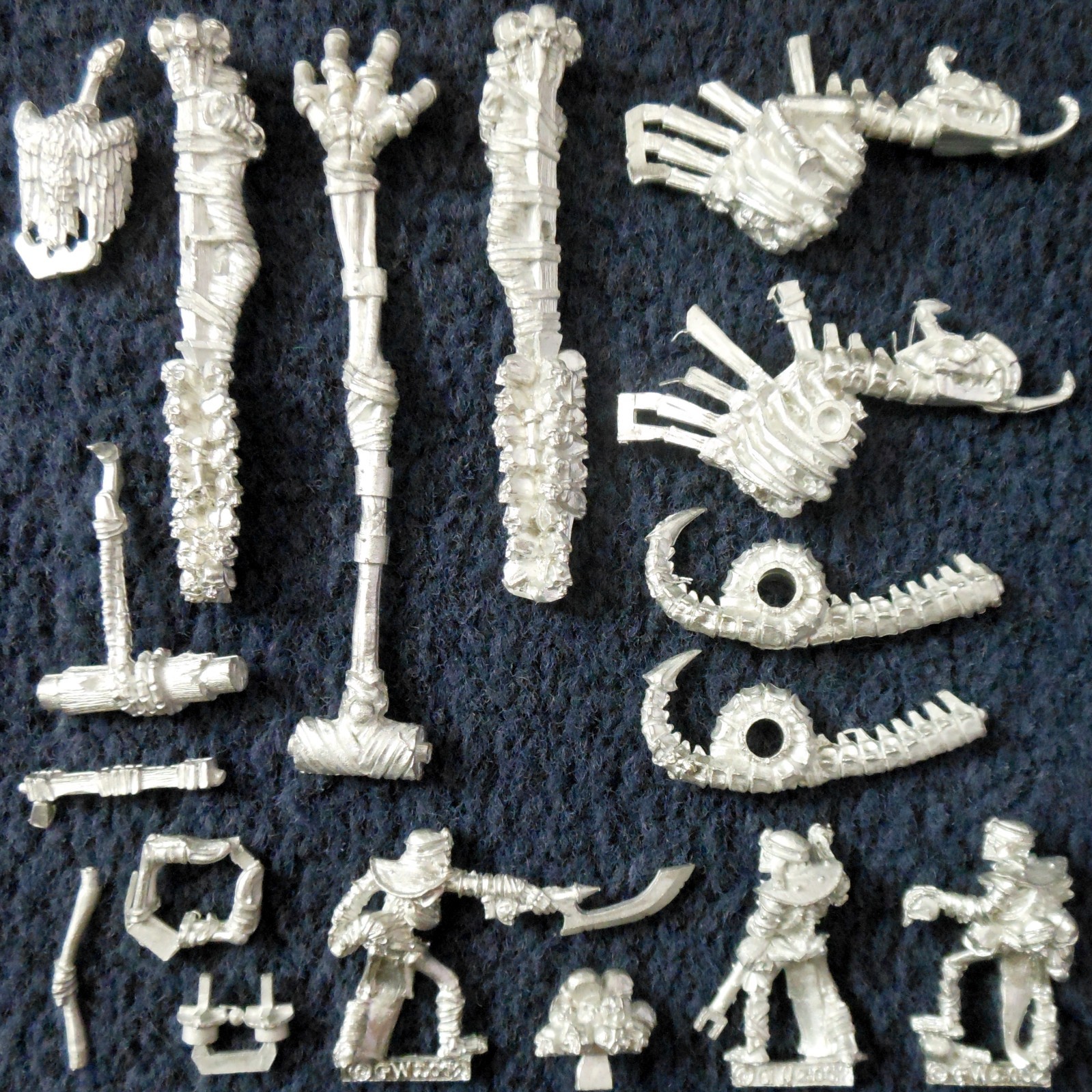 2002 Undead Screaming Skull Catapult Skeleton Warhammer Chucker Tomb ...