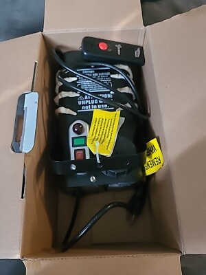 Halloween Haunted Skeleton Fog Machine W/fog Juice & Remote Included ...