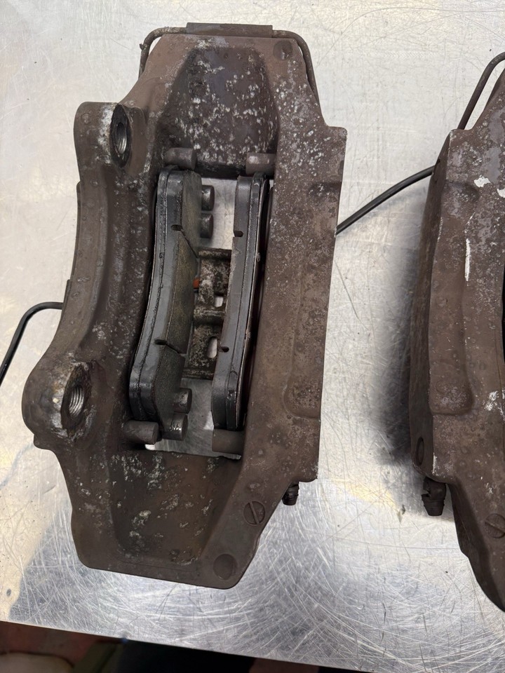 Vw Touareg 3.2 Petrol Pair Of Brembo 17Z Brake Calipers 6 Pot ...