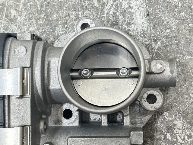 VOLKSWAGEN Polo 2021 3BA-AWDKL Throttle Body 04C133062C [Used ...