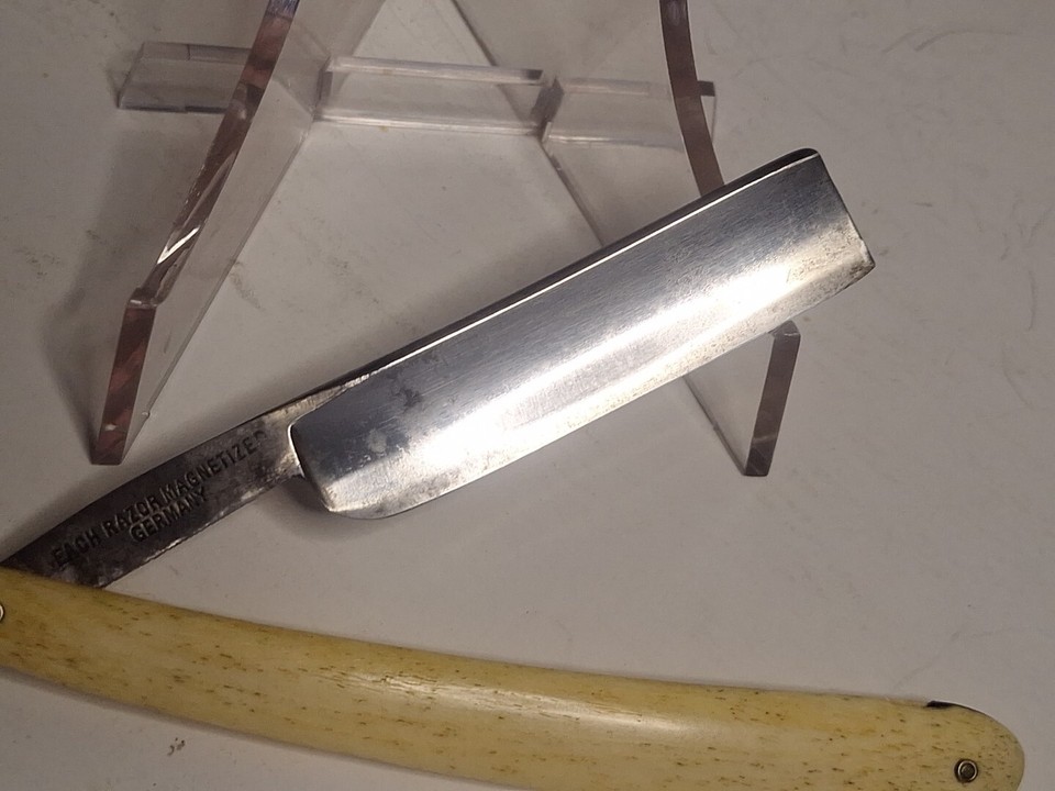 YANKEE CUTLERY CO "LION BRAND" (#601) Straight Razor With Orig. Box ...