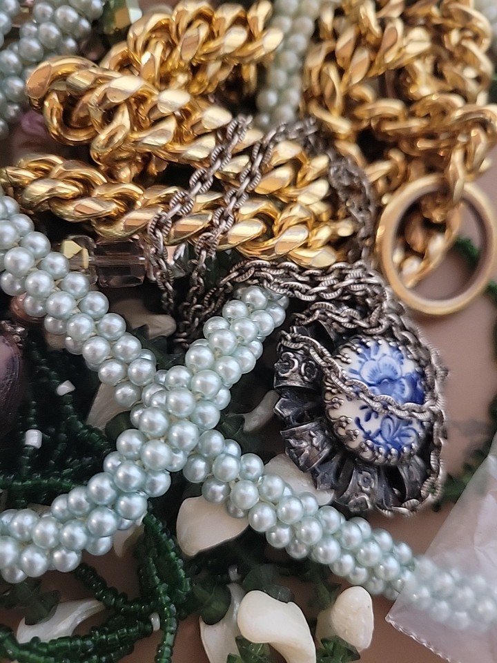 One Pound Jewelry Lot Vintage To Now Fashion Jewelry All Wearable Clean ...