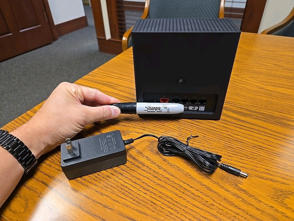 Modem/Router: Verizon Internet Gateway Business FSNO21VA - Black | eBay