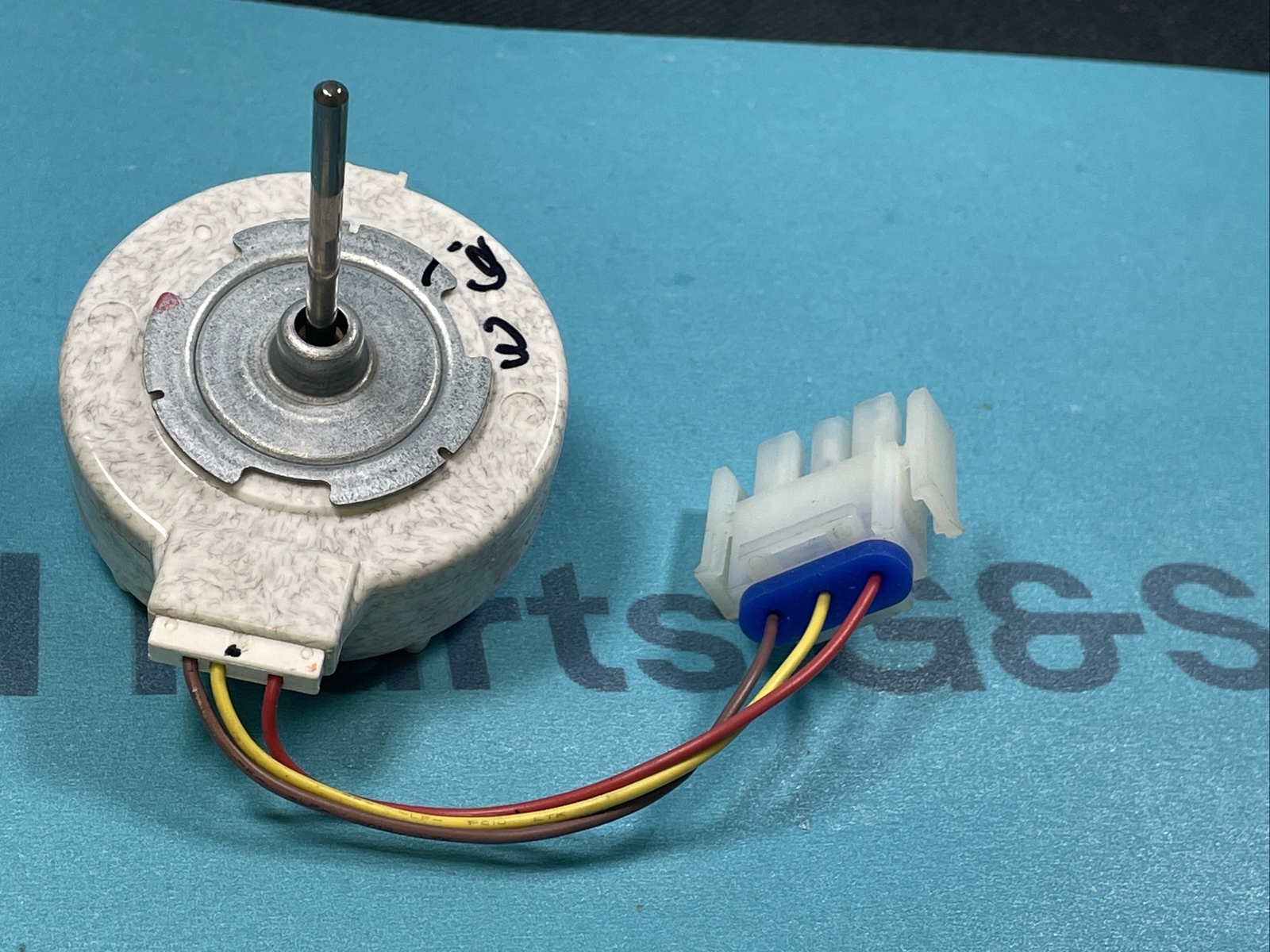 Genuine Frigidaire 809069201 Refrigerator Evaporator Fan Motor | eBay