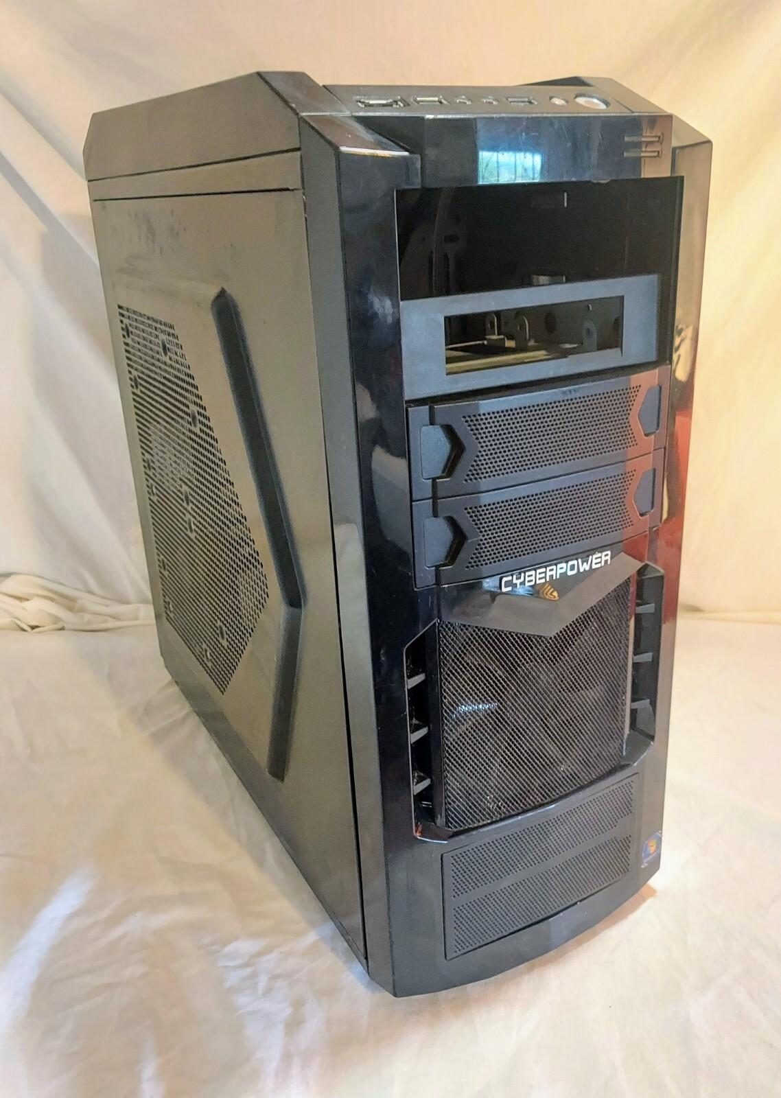 XION Predator Gaming Series AXP 970-001BK | Grelly USA