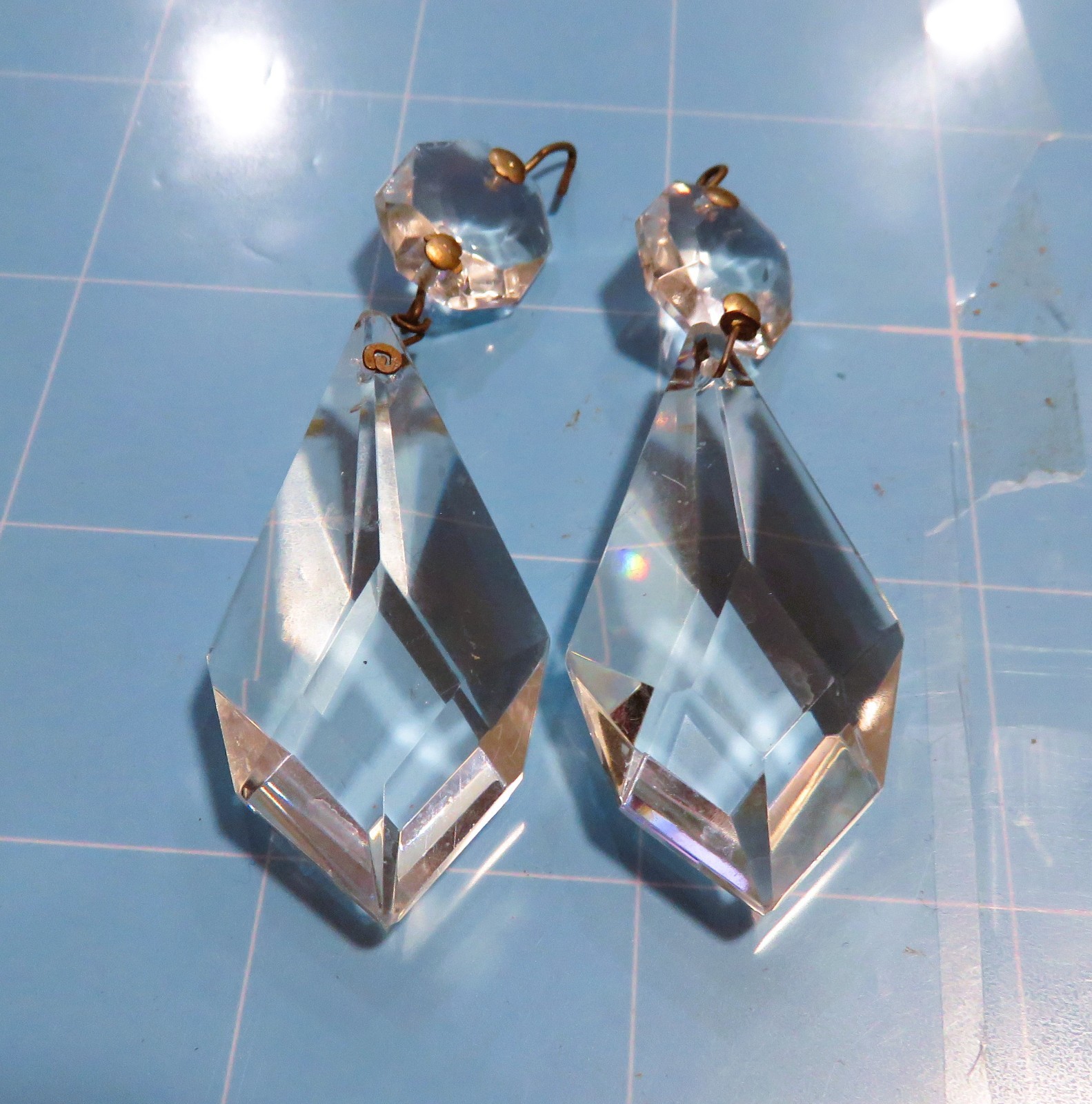 2 VINTAGE HARD TO FIND SHAPE CRYSTAL PRISMS | eBay