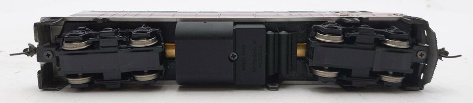 Spectrum 87010 HO Scale MBTA EMD F40PH Diesel Locomotive EX/Box | eBay