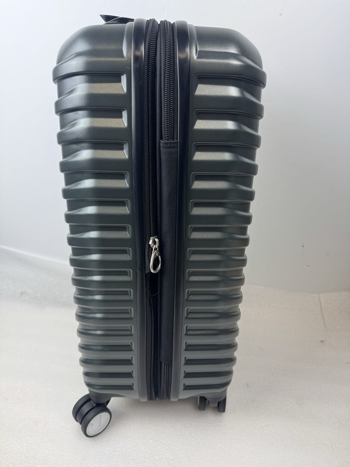 Samsonite Spin Tech 6 Carry-On Spinner Suitcase Luggage | eBay