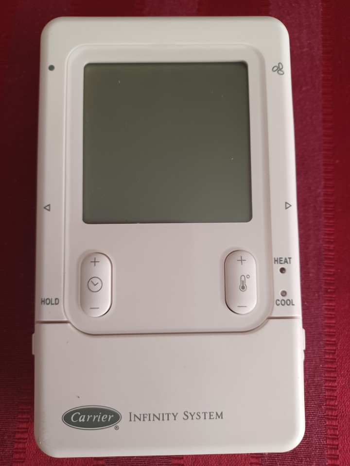 FOR PARTS _ Carrier Infinity SYSTXCCUID01- V. 18 Programmable Digital ...