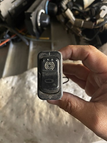 PETERBILT ENGINE BRAKE SWITCH 16 07418 8C8EEF2a11 | eBay