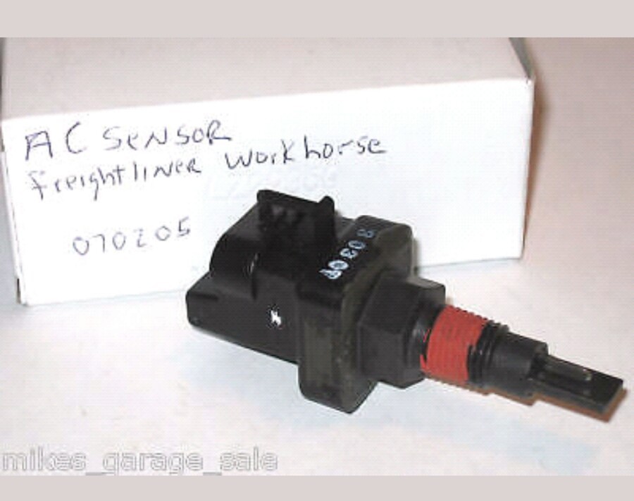 CASCO UNIVERSAL COOLANT SENSOR 1/4" NPT HEAVY TRUCK COACH MARINE 3 pin ...