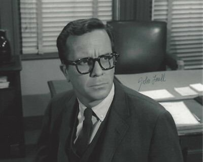JOHN LASELL HAND SIGNED 8x10 PHOTO C w/COA ACTOR DARK SHADOWS THE ...