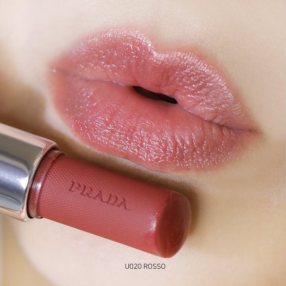 Prada Light Glowing Lipcolor (Lip Oil Stick) – Multiple Shades | eBay