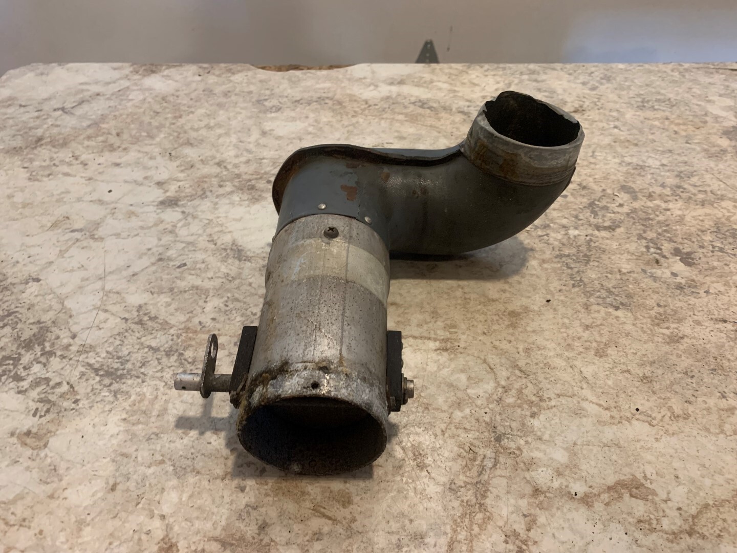 1963 Beechcraft Beech 95-B55 T42A Baron defrost valve Duct Tube ...