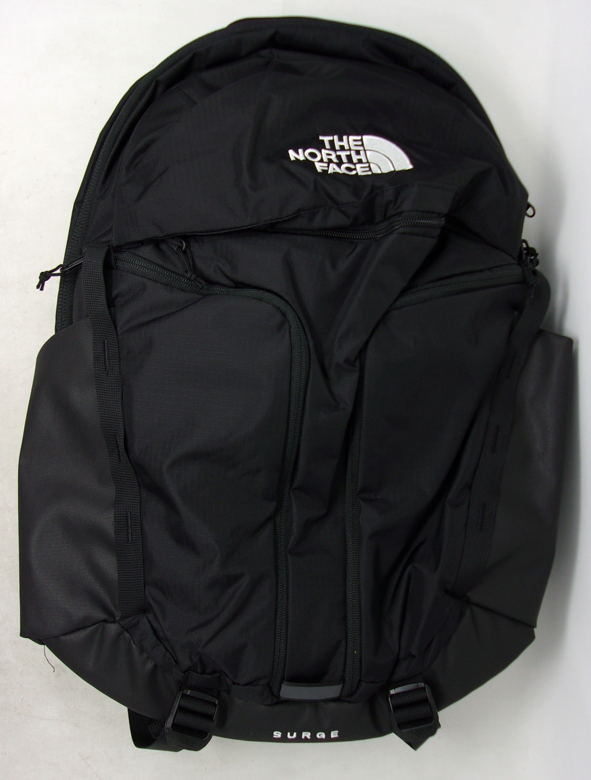 The North Face SURGE, TNF Black/TNF Black, OS - GENTL… - Gem