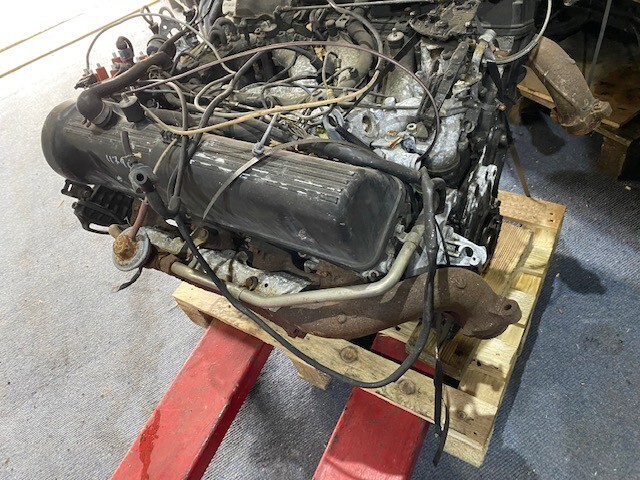 MERCEDES BENZ MB Engine Block M117 M117968 560 SEL for sale online ...