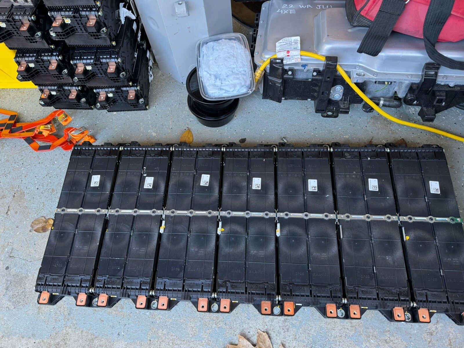 24V 2.4Kw or 48V 4.8Kw by using 2 CELL Interlocking modules EV RV NCM ...