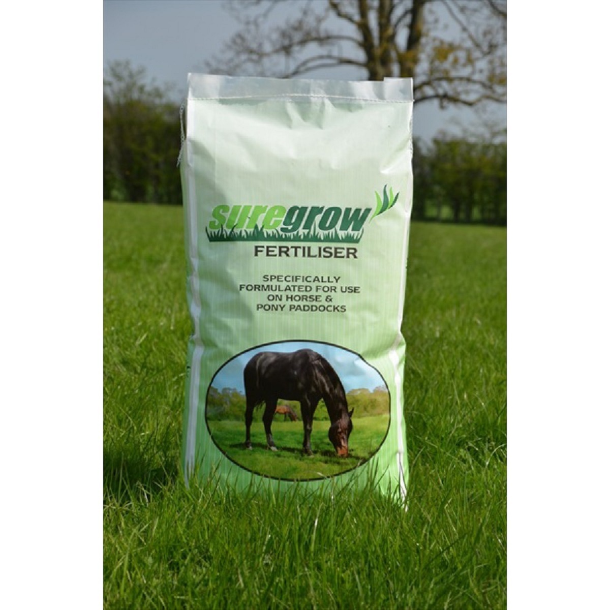 Suregrow Fertiliser For Paddocks & Lawns 20Kg Bag N 11 : P 22 : K0 ...