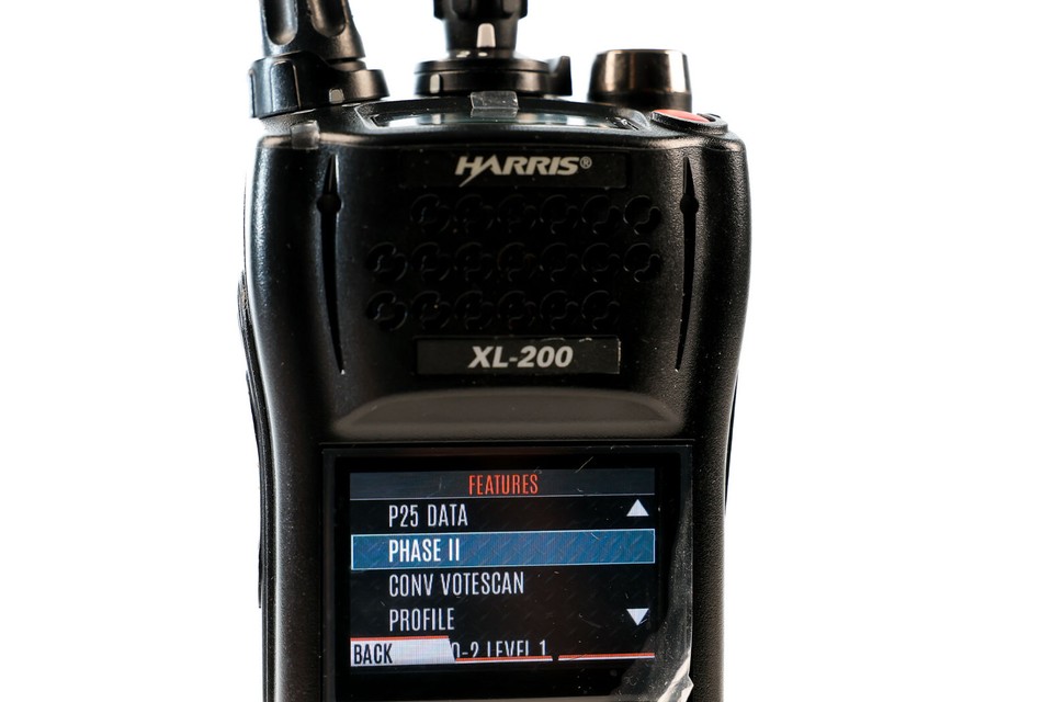 Harris XL-200P P25 DES 136-865 MHz Phase II FPP 3.5 w/ accessories ...