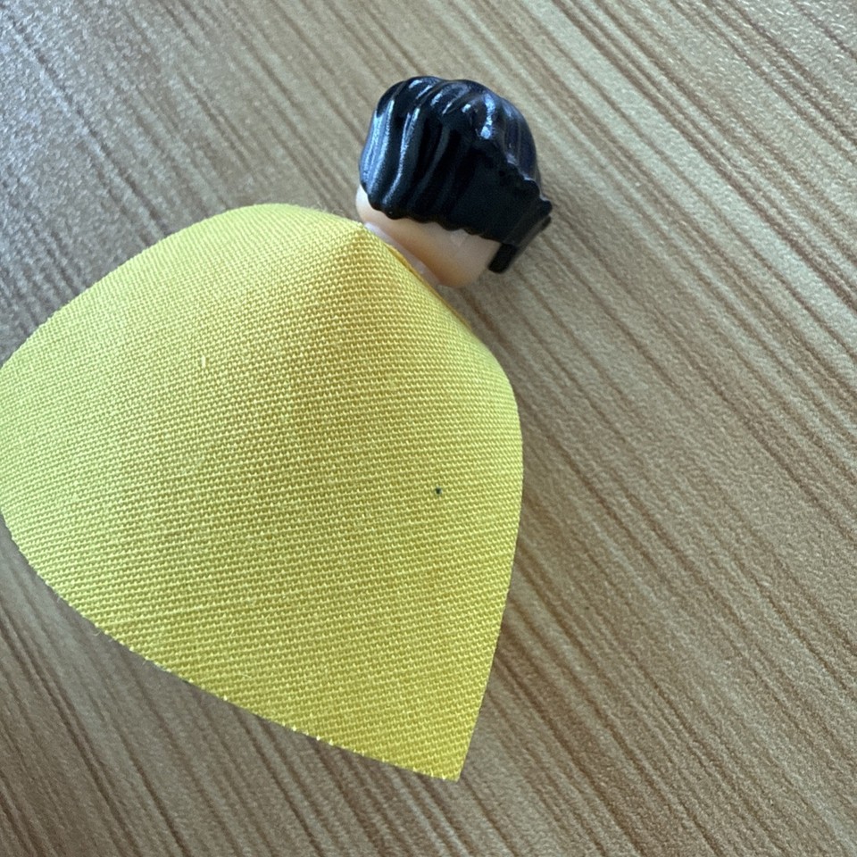 LEGO Robin Minifigure - 7783 DC Batman I - Batcave: Penguin Freeze ...