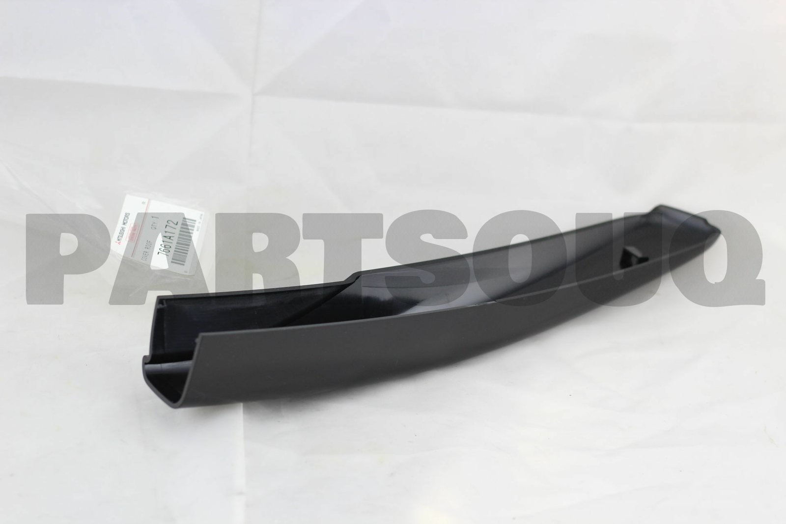 7661A172 Genuine Mitsubishi COVER,ROOFRACK,FRRH | eBay