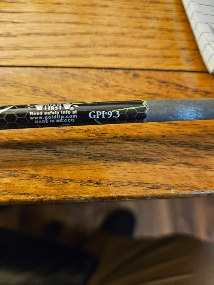 GOLD TIP HUNTER XT 300g 9.3gpi UNCUT CARBON FIBER ARROW W/INCERTS | eBay