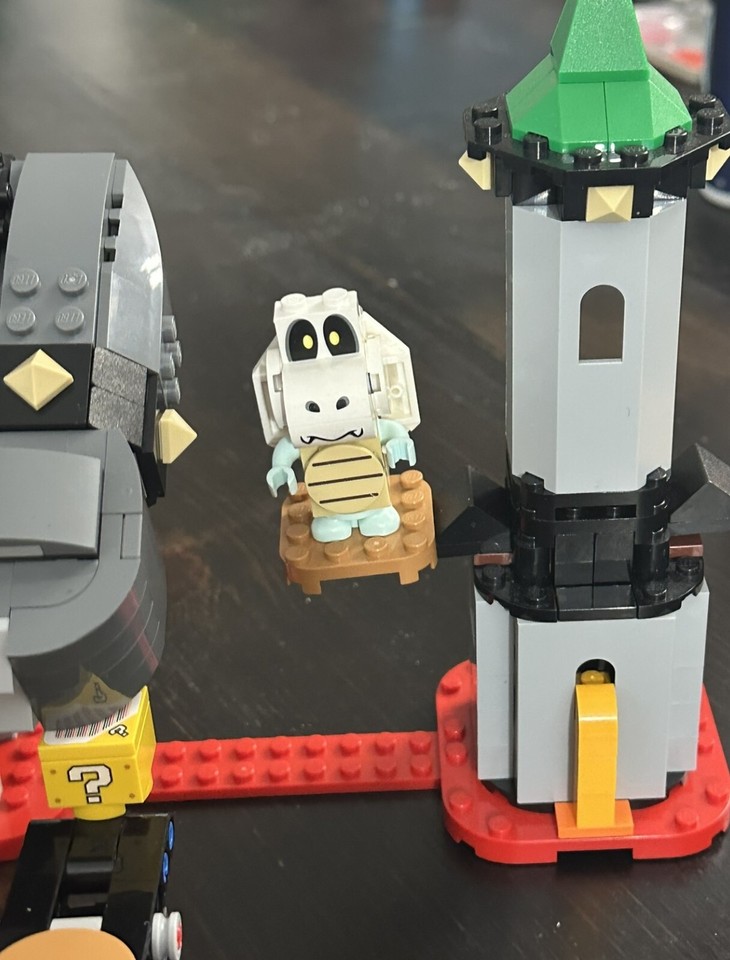 LEGO Super Mario Bowser's Castle Boss Battle Expansion Set 71369 | eBay