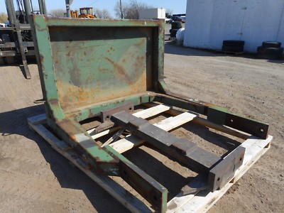 Construction Equip Parts - Clark 290M Tractor