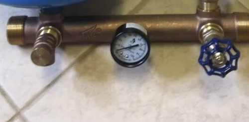 Campbell BRASS CONSTANT PRESSURE MANIFOLD PACKAGE /GRUNDFOS RESIDENTIAL ...