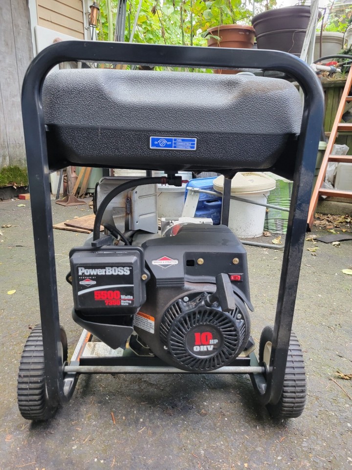 Briggs & Stratton Power Boss Generator, 5500 Watts, 7350 Starting Watts ...