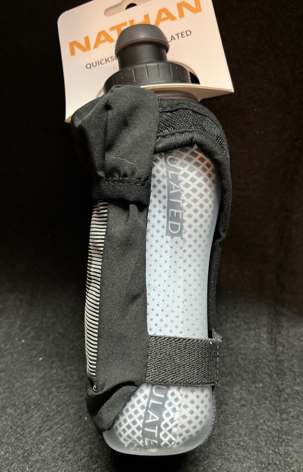 NEW! Nathan QuickSqueeze Insulated Handheld Water Bottle 12 Oz black ...