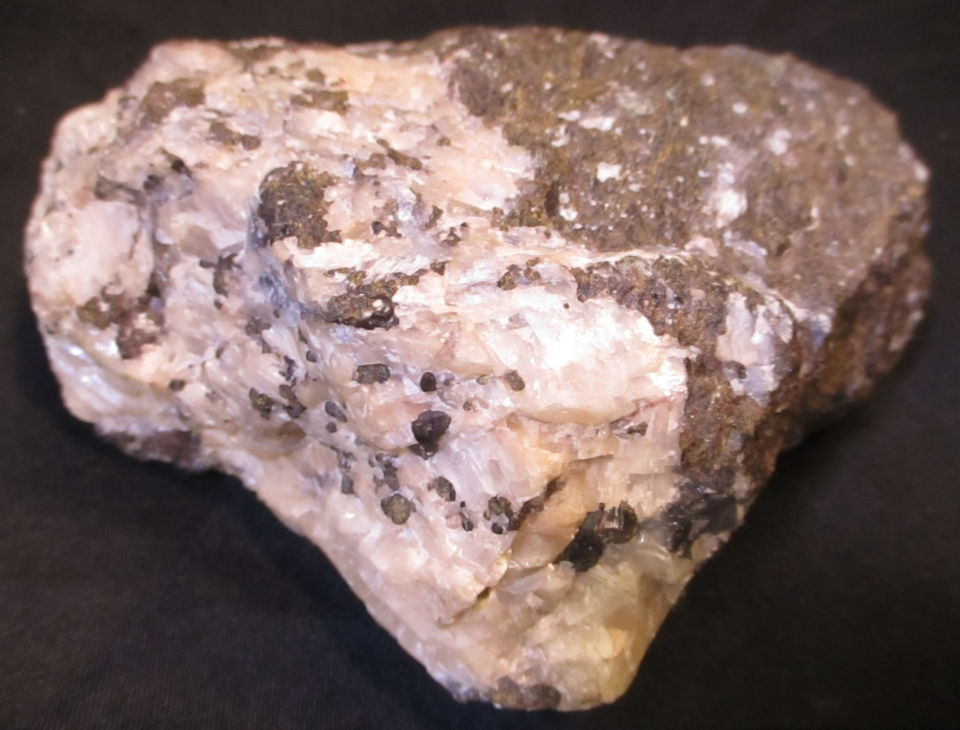 Large Fluorescent Barite, Calcite, Augite, Franklin, NJ | eBay