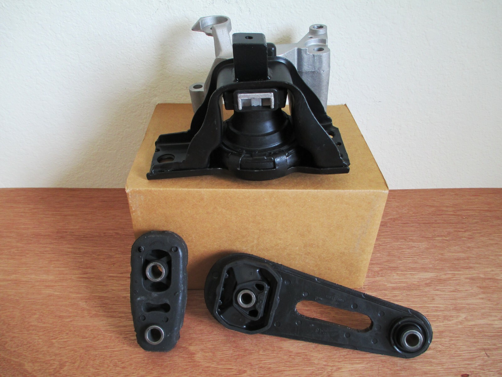 RIGHT UPPER & 2 TORQUE STRUT ENGINE MOUNTS FOR 2007-2012 NISSAN SENTRA ...